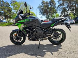 Melns Kawasaki Versys 650 2024 Tallina, ar dzinēja tilpumu 0.65 L un nobraukumu 9 tūkst. km par 6200 €, foto 6 vietnē AUTOMOTO.COM.LV