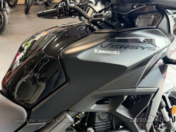 Melns Kawasaki Versys 650 2026 Tallina, ar dzinēja tilpumu 0.65 L un nobraukumu 2 tūkst. km par 7290 €, foto 7 vietnē AUTOMOTO.COM.LV