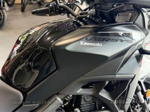 Melns Kawasaki Versys 650 2026 Tallina, ar dzinēja tilpumu 0.65 L un nobraukumu 2 tūkst. km par 7290 €, foto 7 vietnē AUTOMOTO.COM.LV