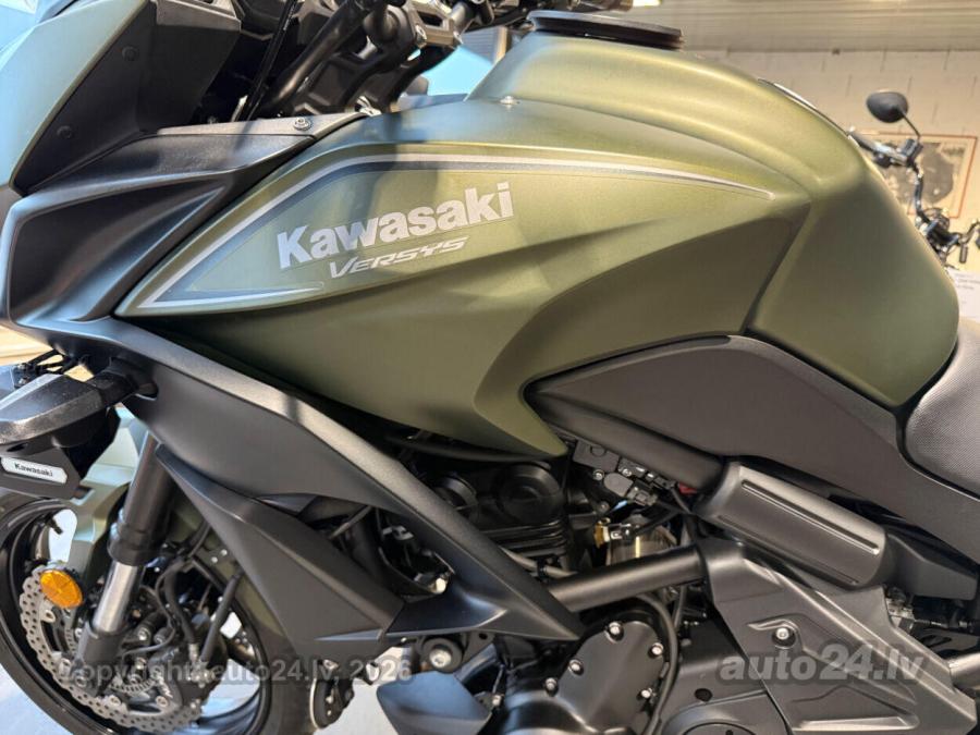 Green Kawasaki Versys 650 2018 in Tallinn, with an engine capacity of 0.65 L and mileage of 16 thousand km for 6490 €, photo 16 on AUTOMOTO.COM.LV