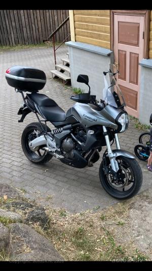 Pelēks Kawasaki Versys 650 2009 Tallina, ar dzinēja tilpumu 0.65 L un nobraukumu 36 tūkst. km par 3200 €, foto 5 vietnē AUTOMOTO.COM.LV