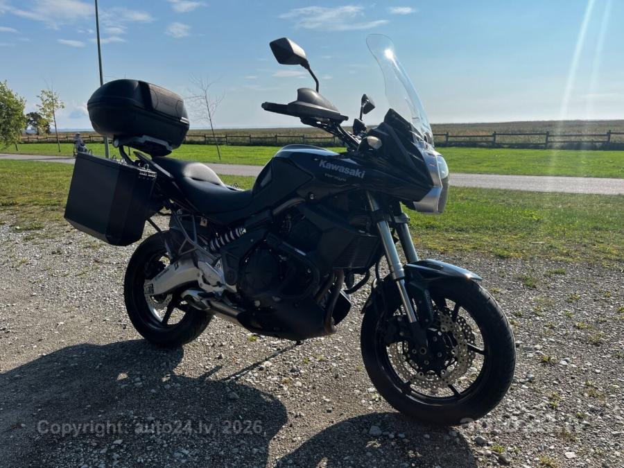 Серый Кавасаки Versys 650 2013 в Пярну, объемом двигателя 0.65 л и пробегом 48 тыс. км за 3750 €, фото 1 на AUTOMOTO.COM.LV