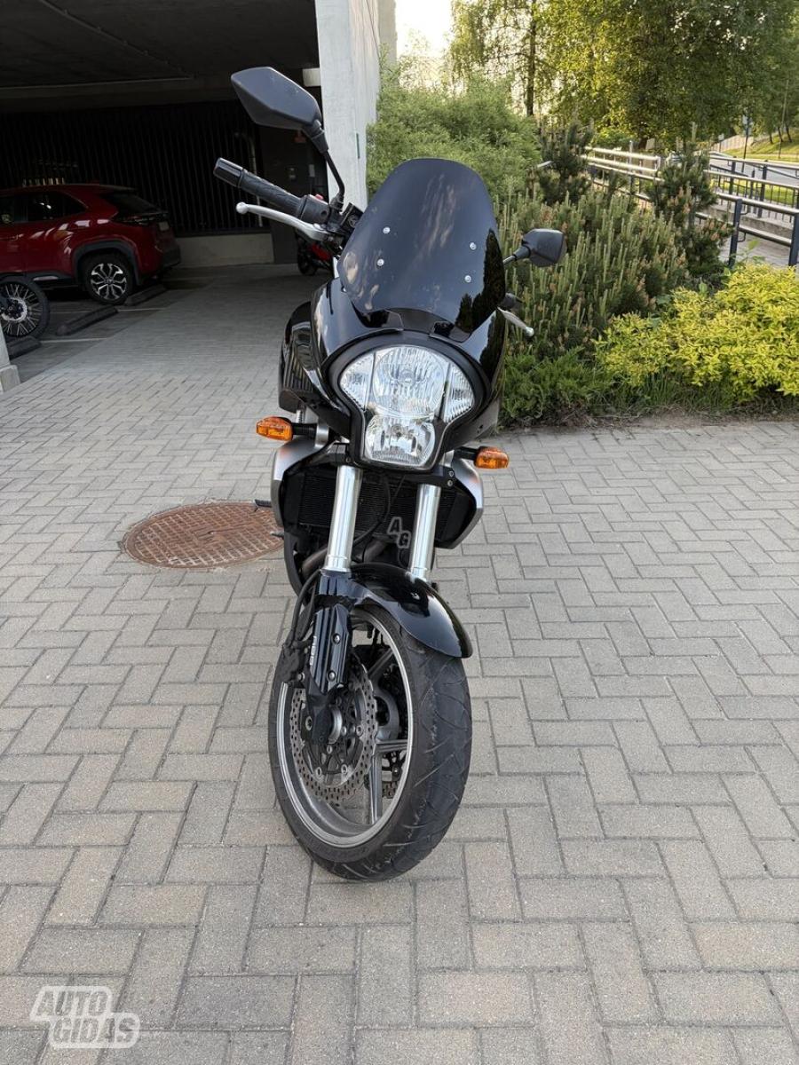 Kawasaki Versys 650 2007 Viļņa, ar dzinēja tilpumu 0.00 L un nobraukumu 0 tūkst. km par 3300 €, foto 3 vietnē AUTOMOTO.COM.LV