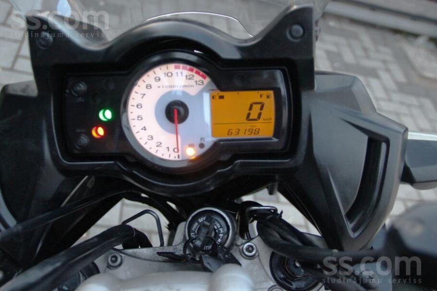 Kawasaki Versys 650 2010 Tukums, ar dzinēja tilpumu 0.65 L un nobraukumu 0 tūkst. km par 2500 €, foto 7 vietnē AUTOMOTO.COM.LV