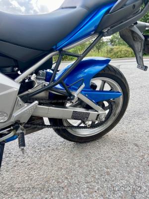 Kawasaki Versys 650 2010 in Tallinn, with an engine capacity of 0.65 L and mileage of 15 thousand km for 3650 €, photo 12 on AUTOMOTO.COM.LV