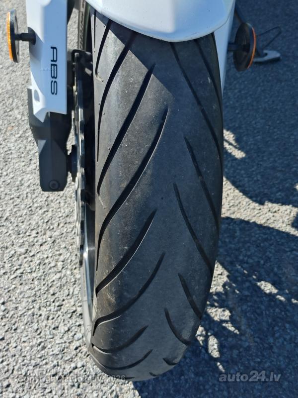 Кавасаки Versys 650 2018 в Таллин, объемом двигателя 0.00 л и пробегом 9 тыс. км за 5900 €, фото 5 на AUTOMOTO.COM.LV