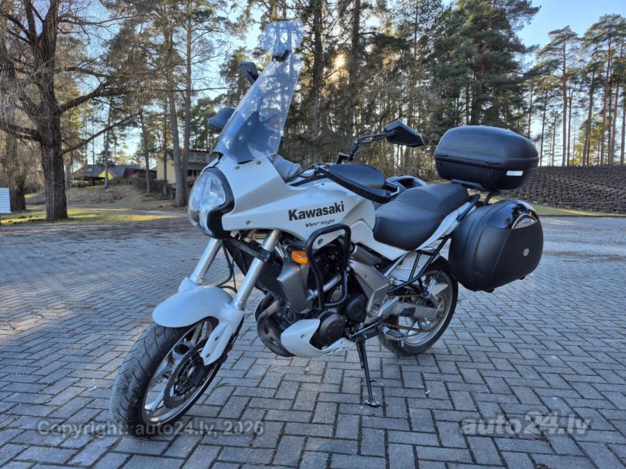 Белый Кавасаки Versys 650 2008 в Элва, объемом двигателя 0.65 л и пробегом 40 тыс. км за 3500 €, фото 2 на AUTOMOTO.COM.LV