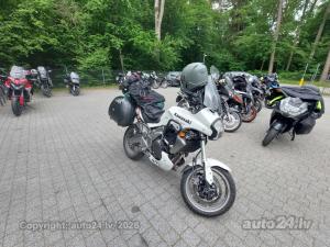 Белый Кавасаки Versys 650 2008 в Элва, объемом двигателя 0.65 л и пробегом 40 тыс. км за 3500 €, фото 14 на AUTOMOTO.COM.LV