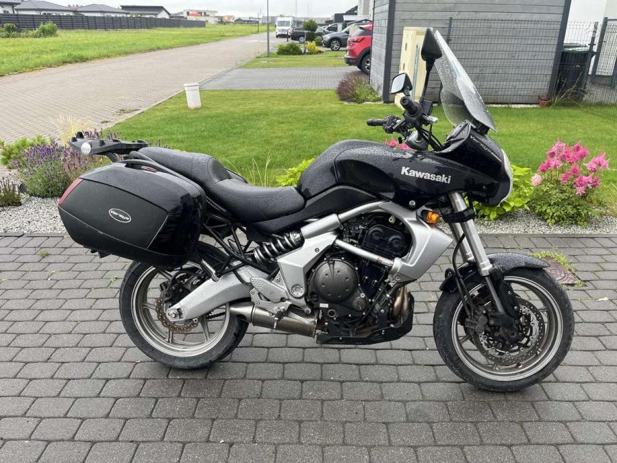 Черный Кавасаки Versys 2007 в Клайпеда, объемом двигателя 0.65 л и пробегом 49 тыс. км за 2500 €, фото 5 на AUTOMOTO.COM.LV