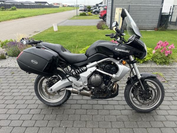 Черный Кавасаки Versys 2007 в Клайпеда, объемом двигателя 0.65 л и пробегом 49 тыс. км за 2000 €, фото 2 на AUTOMOTO.COM.LV