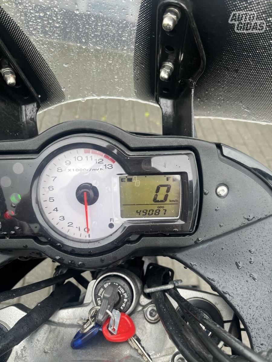 Black Kawasaki Versys 2007 in Klaipeda, with an engine capacity of 0.65 L and mileage of 49 thousand km for 2000 €, photo 5 on AUTOMOTO.COM.LV