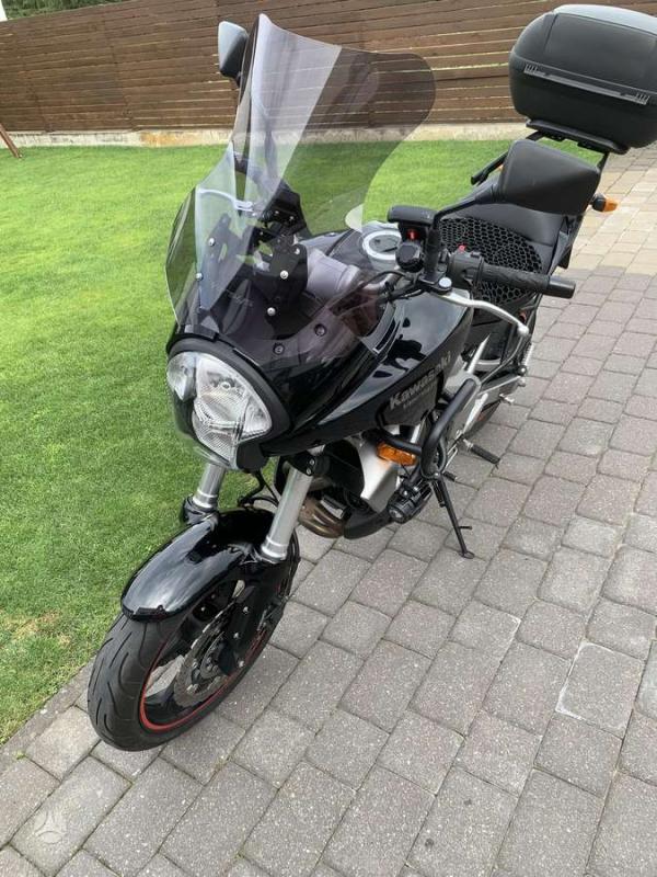 Черный Кавасаки Versys 2008 в Вильнюс, объемом двигателя 0.65 л и пробегом 20 тыс. км за 3900 €, фото 6 на AUTOMOTO.COM.LV