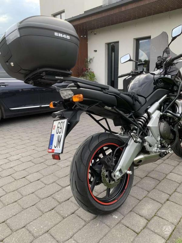 Черный Кавасаки Versys 2008 в Вильнюс, объемом двигателя 0.65 л и пробегом 20 тыс. км за 3900 €, фото 8 на AUTOMOTO.COM.LV
