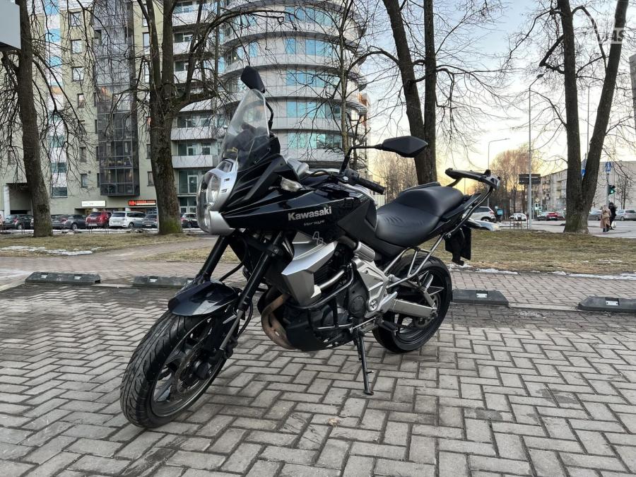 Черный Кавасаки Versys 2010 в Вильнюс, объемом двигателя 0.65 л и пробегом 31 тыс. км за 2400 €, фото 5 на AUTOMOTO.COM.LV