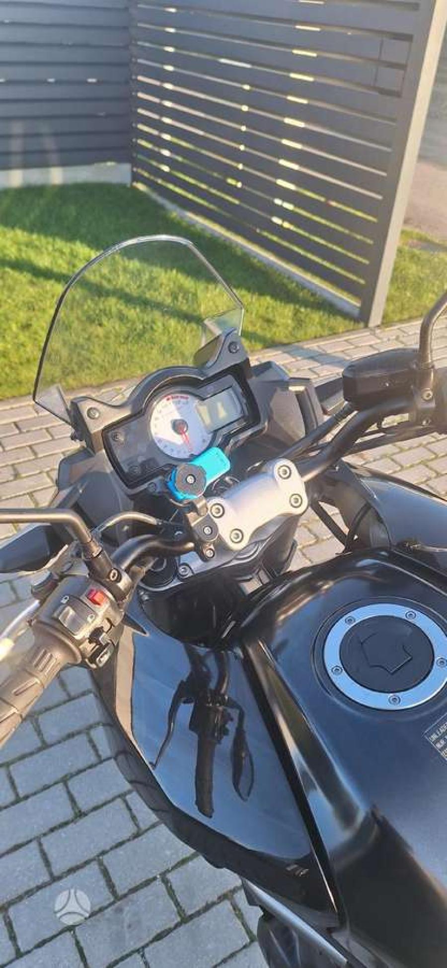 Melns Kawasaki Versys 2012 Klaipėda, ar dzinēja tilpumu 0.65 L un nobraukumu 43 tūkst. km par 2999 €, foto 12 vietnē AUTOMOTO.COM.LV