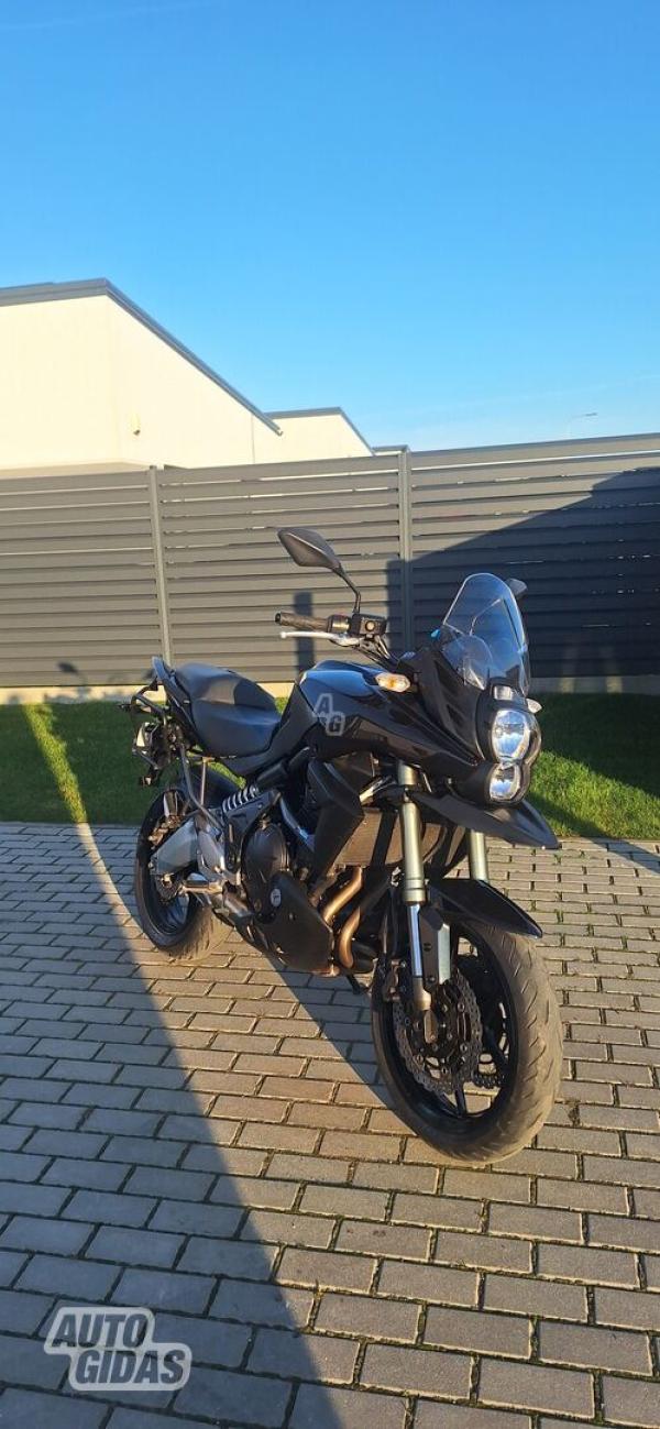 Melns Kawasaki Versys 2012 Klaipėda, ar dzinēja tilpumu 0.65 L un nobraukumu 43 tūkst. km par 2700 €, foto 4 vietnē AUTOMOTO.COM.LV