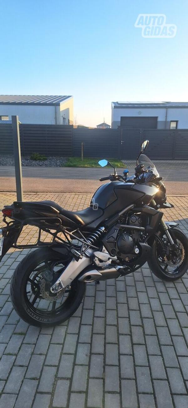 Melns Kawasaki Versys 2012 Klaipėda, ar dzinēja tilpumu 0.65 L un nobraukumu 43 tūkst. km par 2700 €, foto 6 vietnē AUTOMOTO.COM.LV