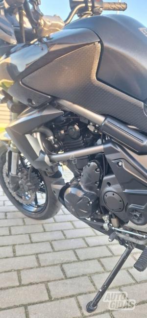 Black Kawasaki Versys 2012 in Klaipeda, with an engine capacity of 0.65 L and mileage of 43 thousand km for 2700 €, photo 13 on AUTOMOTO.COM.LV