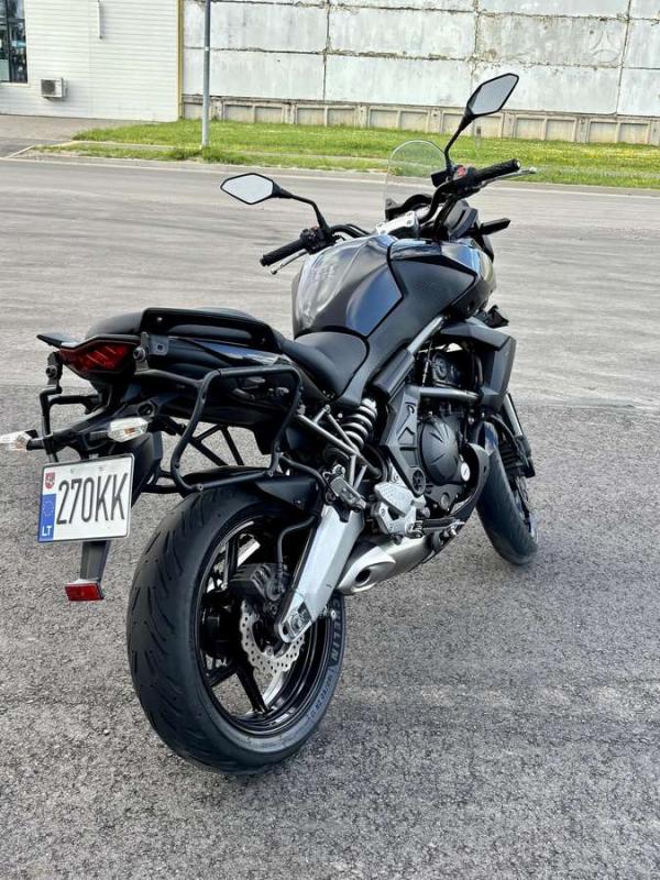 Black Kawasaki Versys 2012 in Mazeikiai, with an engine capacity of 0.00 L and mileage of 45 thousand km for 2900 €, photo 6 on AUTOMOTO.COM.LV