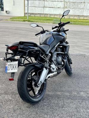 Black Kawasaki Versys 2012 in Mazeikiai, with an engine capacity of 0.00 L and mileage of 45 thousand km for 2900 €, photo 6 on AUTOMOTO.COM.LV
