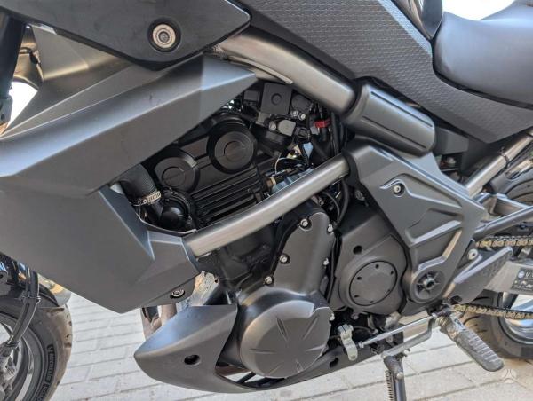 Черный Кавасаки Versys 2014 в Утена, объемом двигателя 0.65 л и пробегом 33 тыс. км за 3349 €, фото 10 на AUTOMOTO.COM.LV