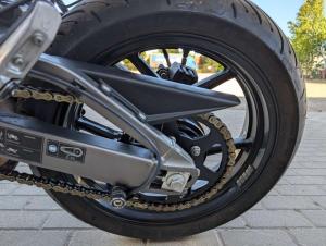 Melns Kawasaki Versys 2014 Utena, ar dzinēja tilpumu 0.65 L un nobraukumu 33 tūkst. km par 3349 €, foto 14 vietnē AUTOMOTO.COM.LV
