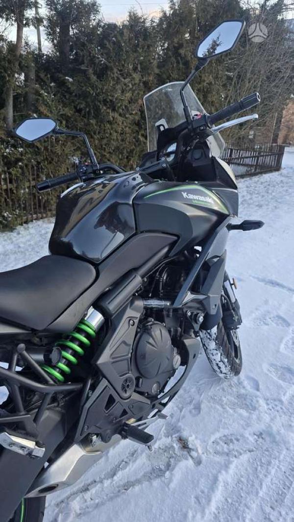 Черный Кавасаки Versys 2017 в Каунас, объемом двигателя 0.65 л и пробегом 57 тыс. км за 4400 €, фото 4 на AUTOMOTO.COM.LV