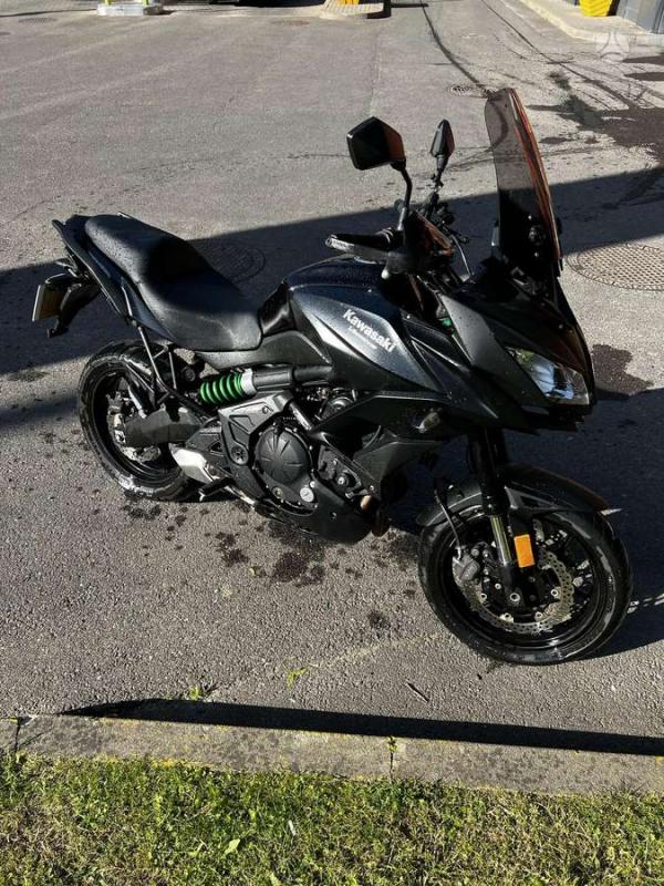 Melns Kawasaki Versys 2017 Kauņa, ar dzinēja tilpumu 0.65 L un nobraukumu 34 tūkst. km par 5000 €, foto 4 vietnē AUTOMOTO.COM.LV