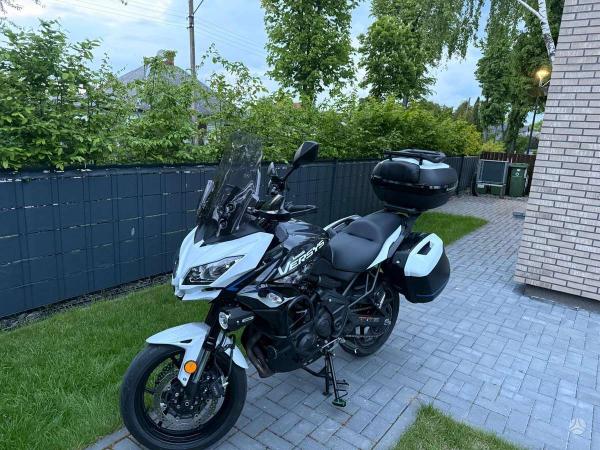 Melns Kawasaki Versys 2021 Kauņa, ar dzinēja tilpumu 0.65 L un nobraukumu 47 tūkst. km par 5700 €, foto 5 vietnē AUTOMOTO.COM.LV