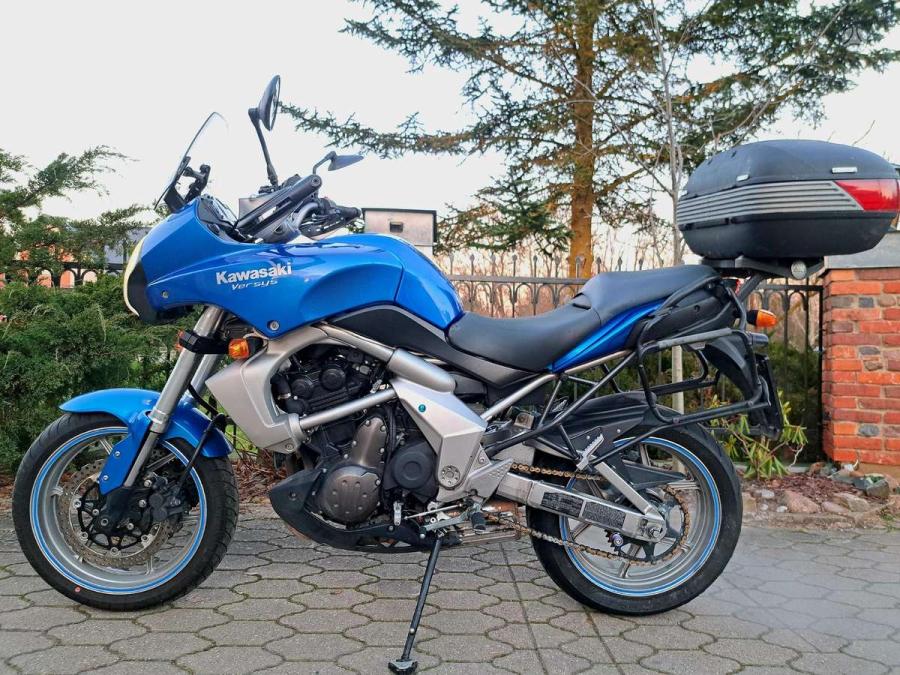 Blue Kawasaki Versys 2008 in Pasvalys, with an engine capacity of 0.65 L and mileage of 57 thousand km for 2300 €, photo 2 on AUTOMOTO.COM.LV