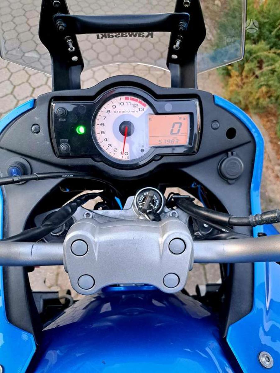 Blue Kawasaki Versys 2008 in Pasvalys, with an engine capacity of 0.65 L and mileage of 57 thousand km for 2300 €, photo 16 on AUTOMOTO.COM.LV