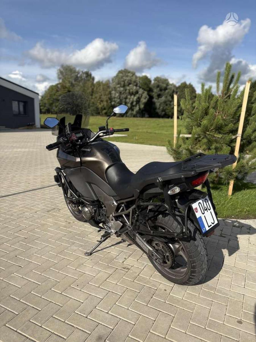 Brown Kawasaki Versys 2012 in Silale, with an engine capacity of 1.05 L and mileage of 43 thousand km for 6200 €, photo 3 on AUTOMOTO.COM.LV