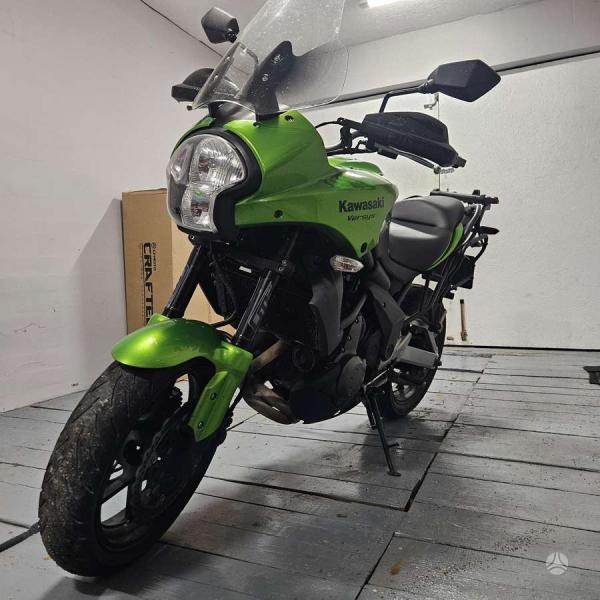 Green Kawasaki Versys 2008 in Kelme, with an engine capacity of 0.65 L and mileage of 43 thousand km for 2500 €, photo 5 on AUTOMOTO.COM.LV