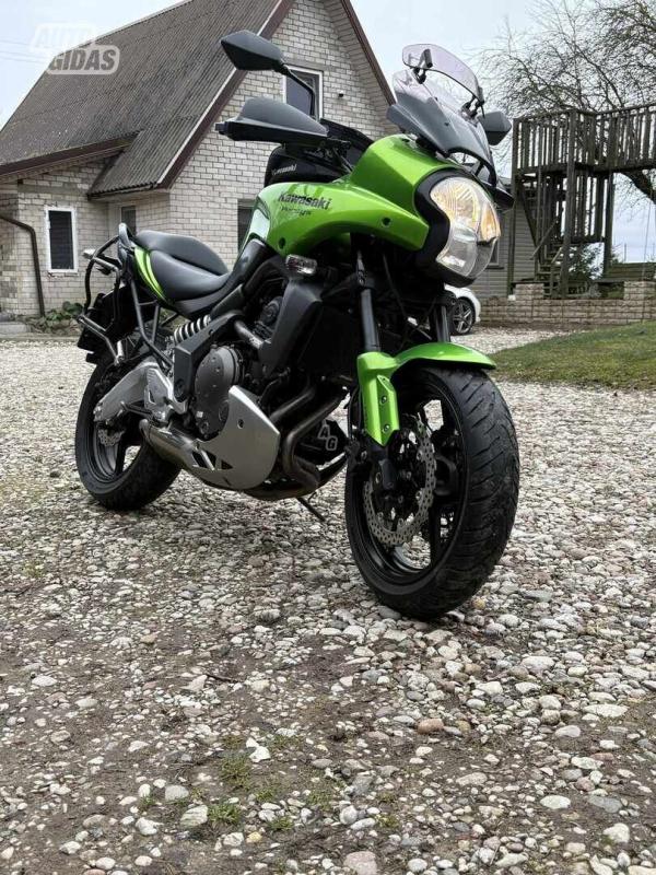 Green Kawasaki Versys 2008 in Kaunas, with an engine capacity of 0.65 L and mileage of 28 thousand km for 3700 €, photo 5 on AUTOMOTO.COM.LV