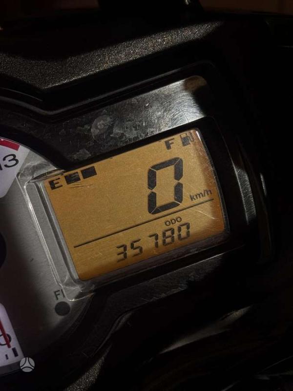 Zaļš Kawasaki Versys 2008 Klaipėda, ar dzinēja tilpumu 0.65 L un nobraukumu 36 tūkst. km par 2800 €, foto 9 vietnē AUTOMOTO.COM.LV