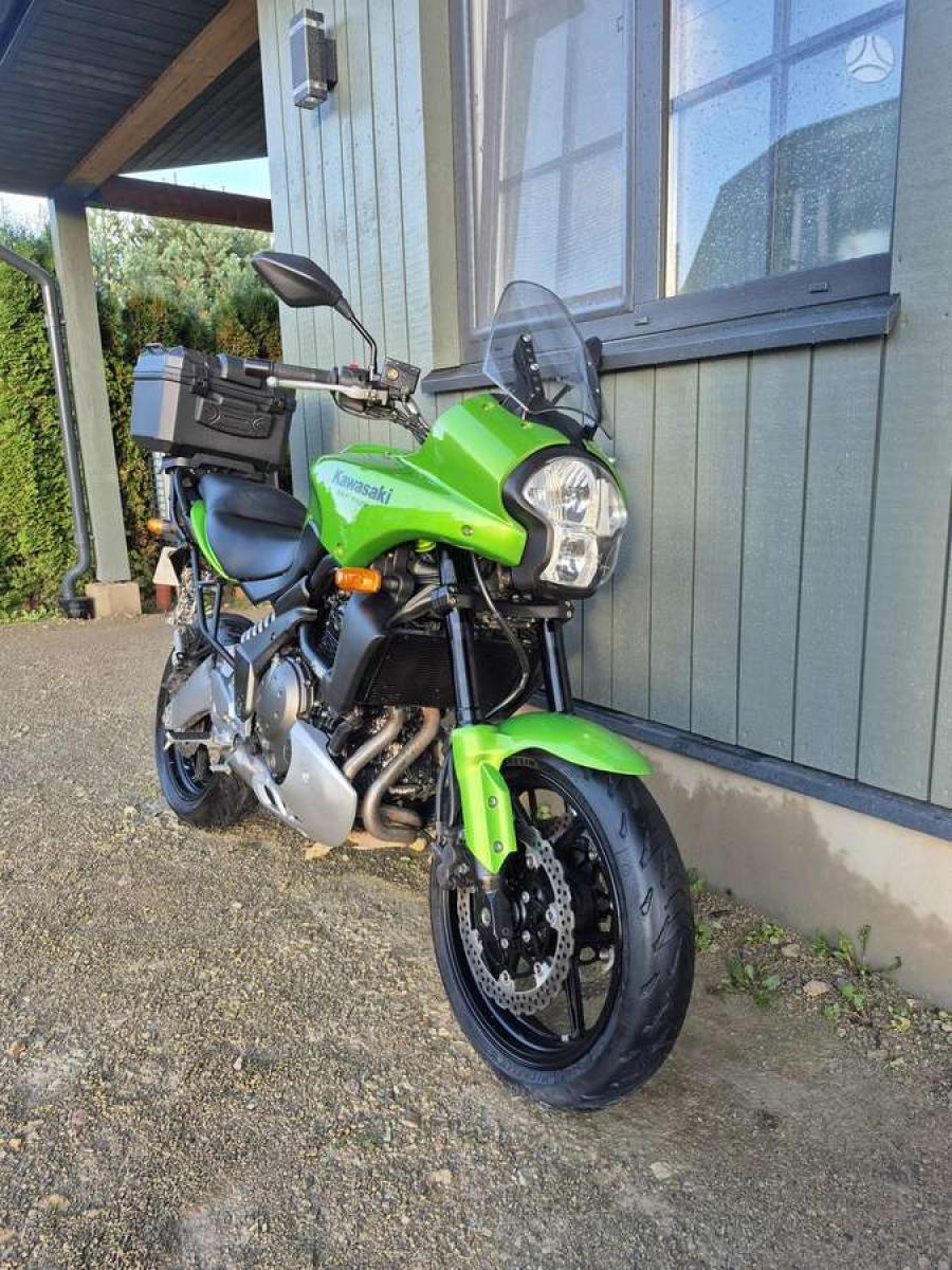 Zaļš Kawasaki Versys 2008 Kuršėnai, ar dzinēja tilpumu 0.65 L un nobraukumu 43 tūkst. km par 2550 €, foto 1 vietnē AUTOMOTO.COM.LV