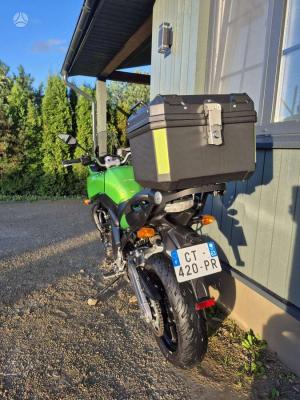 Zaļš Kawasaki Versys 2008 Kuršėnai, ar dzinēja tilpumu 0.65 L un nobraukumu 43 tūkst. km par 2550 €, foto 8 vietnē AUTOMOTO.COM.LV