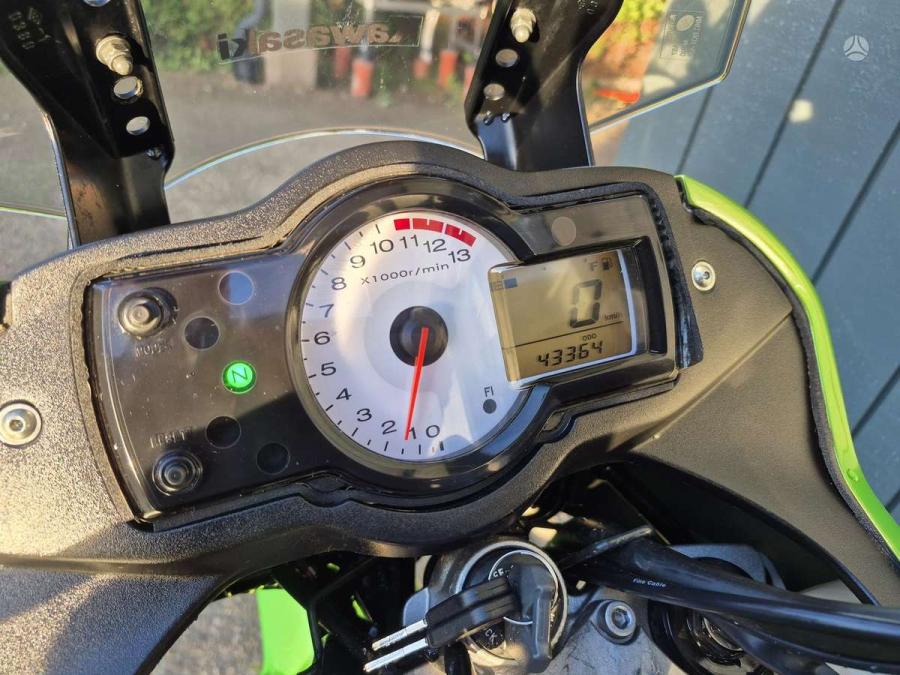 Zaļš Kawasaki Versys 2008 Kuršėnai, ar dzinēja tilpumu 0.65 L un nobraukumu 43 tūkst. km par 2550 €, foto 10 vietnē AUTOMOTO.COM.LV