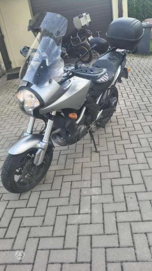 Grey Kawasaki Versys 2007 in Vilnius, with an engine capacity of 0.65 L and mileage of 118 thousand km for 2300 €, photo 7 on AUTOMOTO.COM.LV