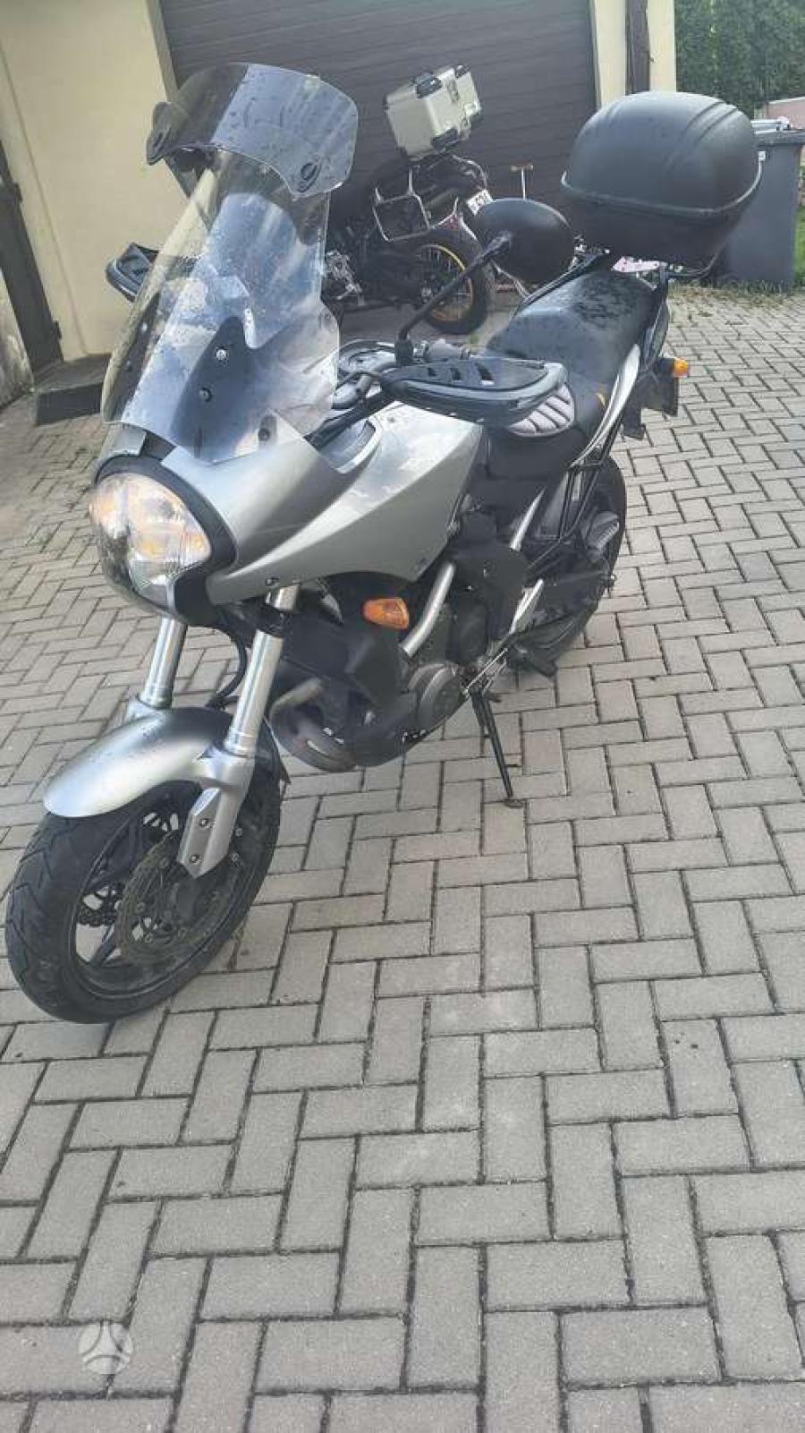 Grey Kawasaki Versys 2007 in Vilnius, with an engine capacity of 0.65 L and mileage of 118 thousand km for 2300 €, photo 7 on AUTOMOTO.COM.LV