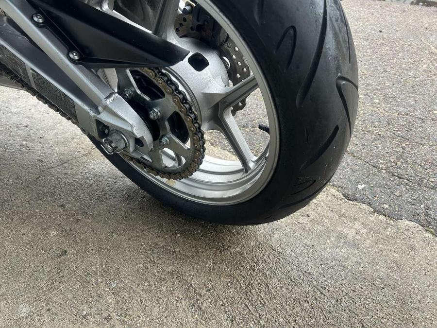 Grey Kawasaki Versys 2007 in Birstonas, with an engine capacity of 0.65 L and mileage of 45 thousand km for 2999 €, photo 10 on AUTOMOTO.COM.LV