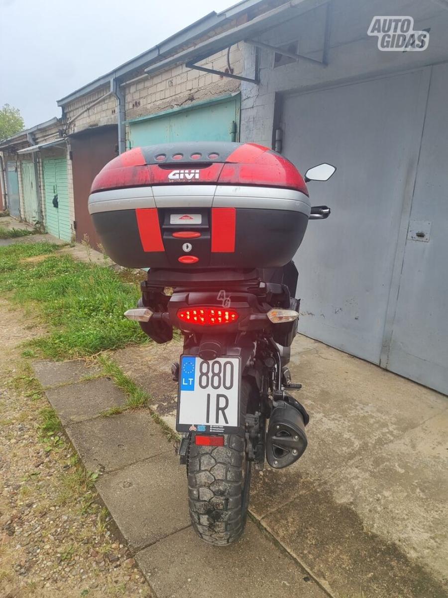 Grey Kawasaki Versys 2012 in Jonava, with an engine capacity of 1.05 L and mileage of 55 thousand km for 4100 €, photo 17 on AUTOMOTO.COM.LV