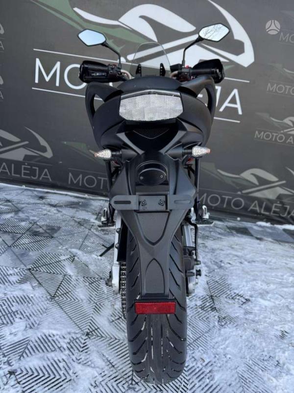 Kawasaki Versys 2006 Prienai, ar dzinēja tilpumu 0.65 L un nobraukumu 31 tūkst. km par 3000 €, foto 7 vietnē AUTOMOTO.COM.LV