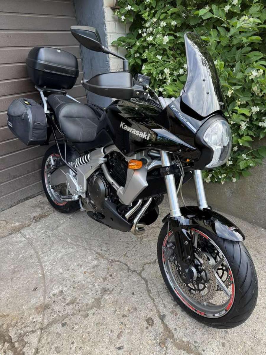 Kawasaki Versys 2007 in Prienai, with an engine capacity of 0.65 L and mileage of 0 thousand km for 2999 €, photo 1 on AUTOMOTO.COM.LV