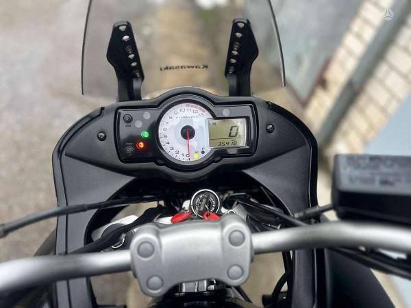 Kawasaki Versys 2007 in Birstonas, with an engine capacity of 0.65 L and mileage of 35 thousand km for 3050 €, photo 9 on AUTOMOTO.COM.LV