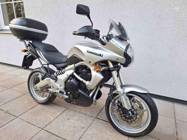 Kawasaki Versys 2007 Prienai, ar dzinēja tilpumu 0.65 L un nobraukumu 41 tūkst. km par 2550 €, foto 4 vietnē AUTOMOTO.COM.LV