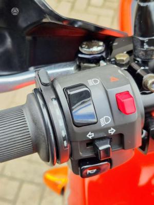 Kawasaki Versys 2007 Prienai, ar dzinēja tilpumu 0.65 L un nobraukumu 54 tūkst. km par 2950 €, foto 28 vietnē AUTOMOTO.COM.LV