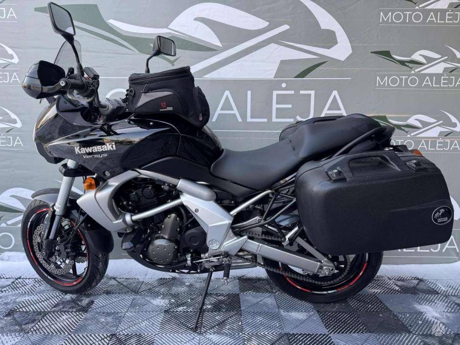 Kawasaki Versys 2008 Prienai, ar dzinēja tilpumu 0.65 L un nobraukumu 38 tūkst. km par 3100 €, foto 5 vietnē AUTOMOTO.COM.LV
