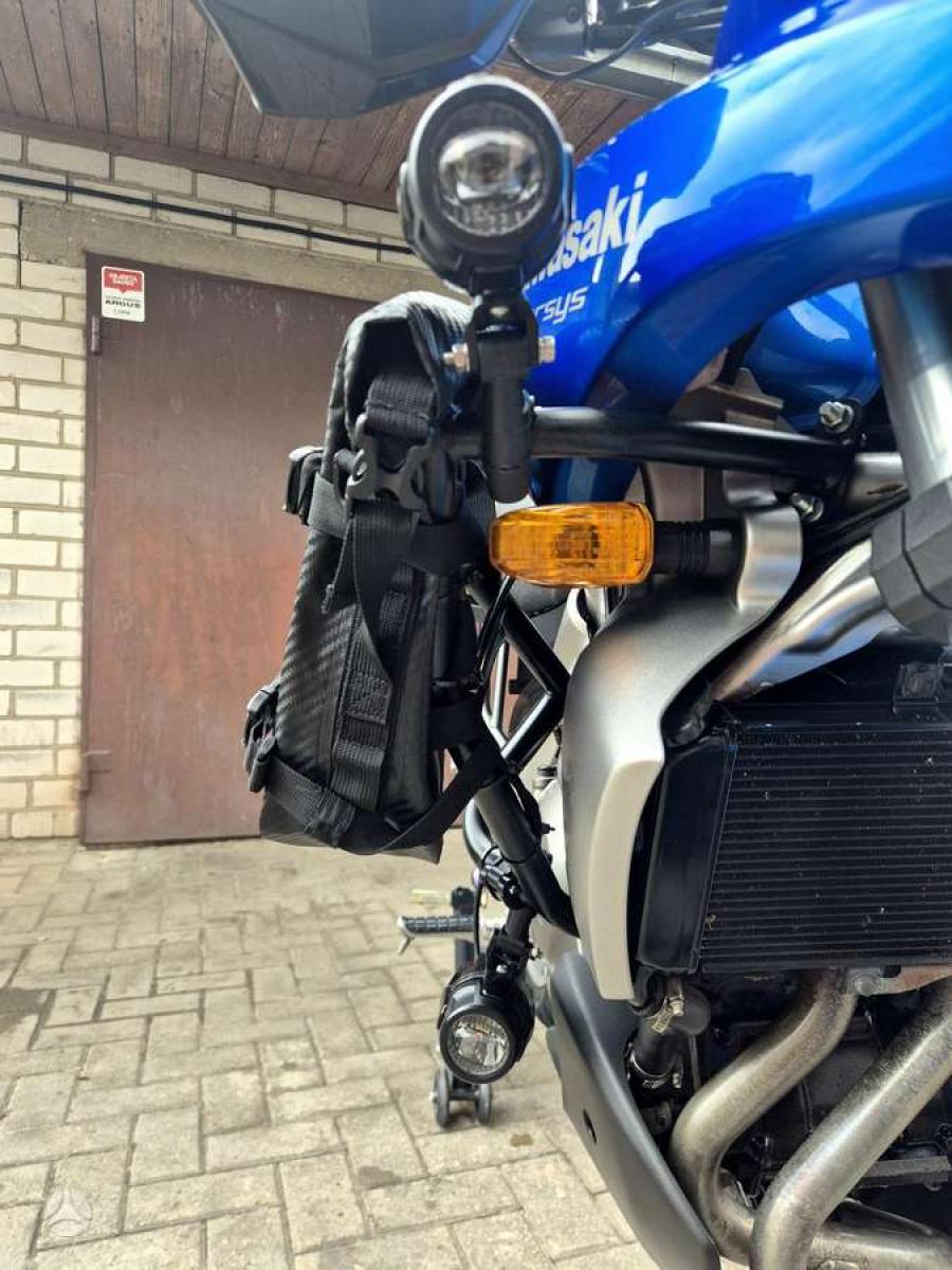 Kawasaki Versys 2008 in Prienai, with an engine capacity of 0.65 L and mileage of 48 thousand km for 2950 €, photo 27 on AUTOMOTO.COM.LV