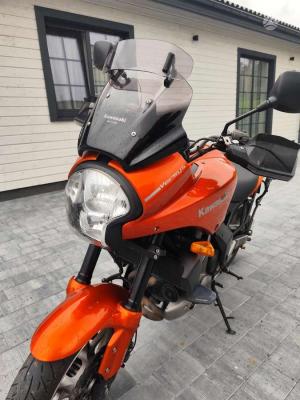 Kawasaki Versys 2008 Kelmė, ar dzinēja tilpumu 0.65 L un nobraukumu 32 tūkst. km par 2900 €, foto 13 vietnē AUTOMOTO.COM.LV